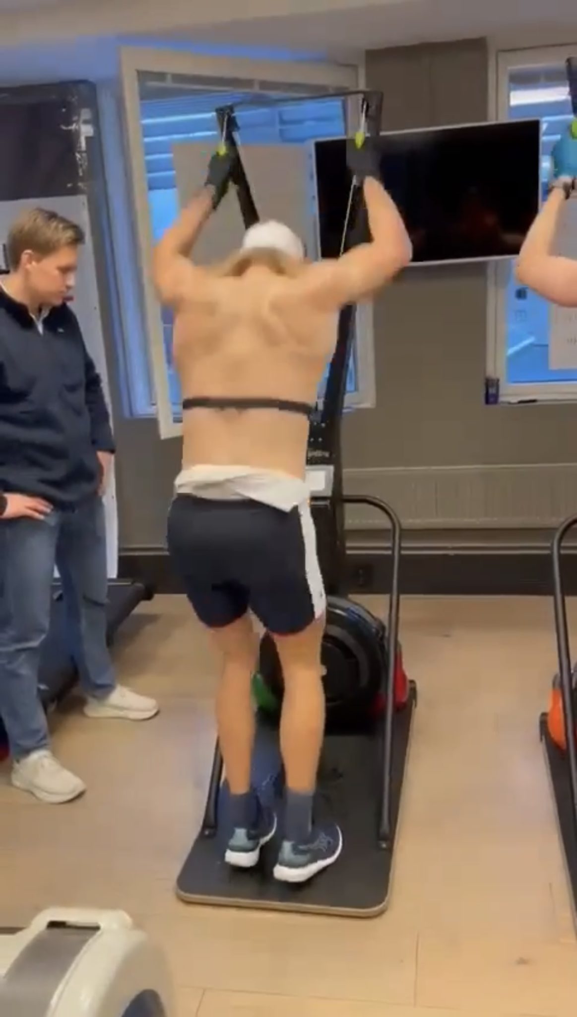 Jonas S. Juel imponerte i Ragde indoor challenge – Norske Studenters Roklub